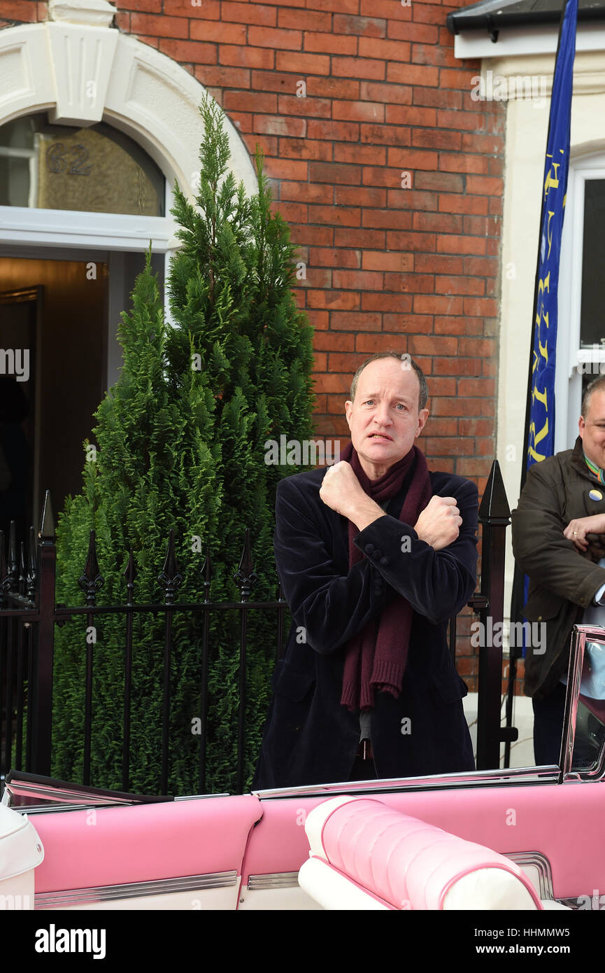 Jason Dors-Lake and Ruby Lake unveil Blue Plaque to Jason's mother and ...