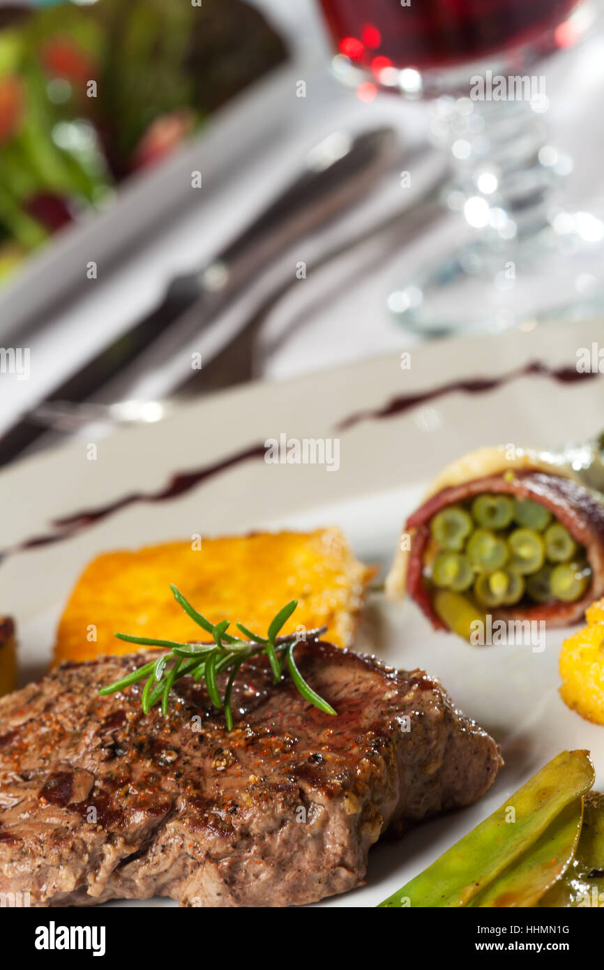 disc, steak, enclosure, fillet, beefsteak, beef, meat, restaurant ...