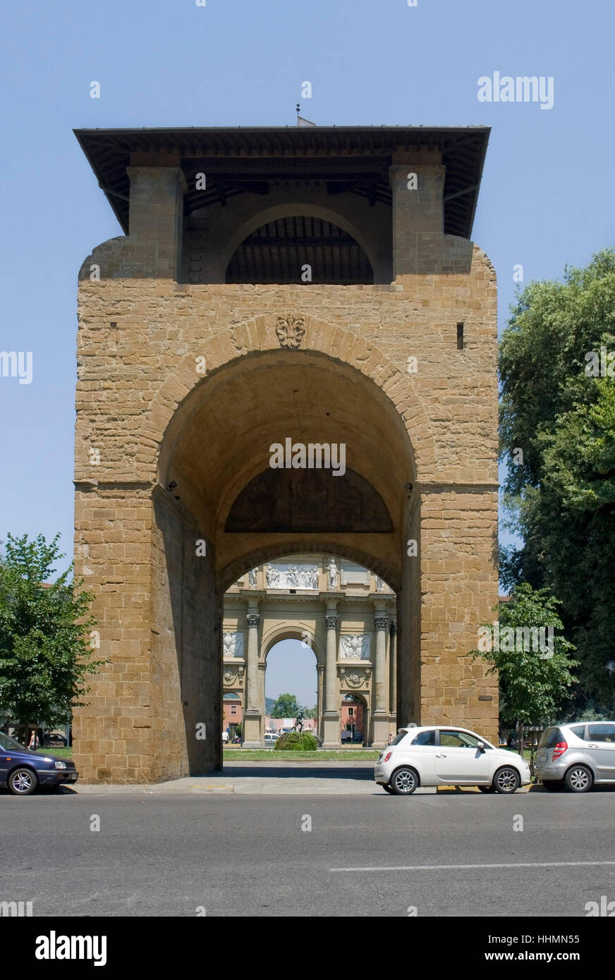 historic gate in Florence (Tuscany / Italy Stock Photo - Alamy