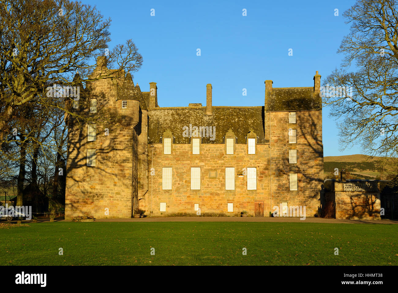 Kellie castle scotland hi-res stock photography and images - Alamy