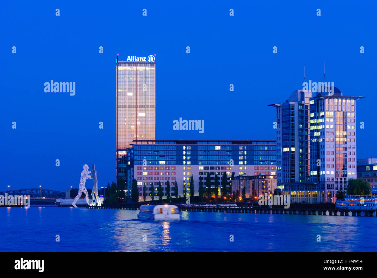 Treptowers berlin hi-res stock photography and images - Alamy