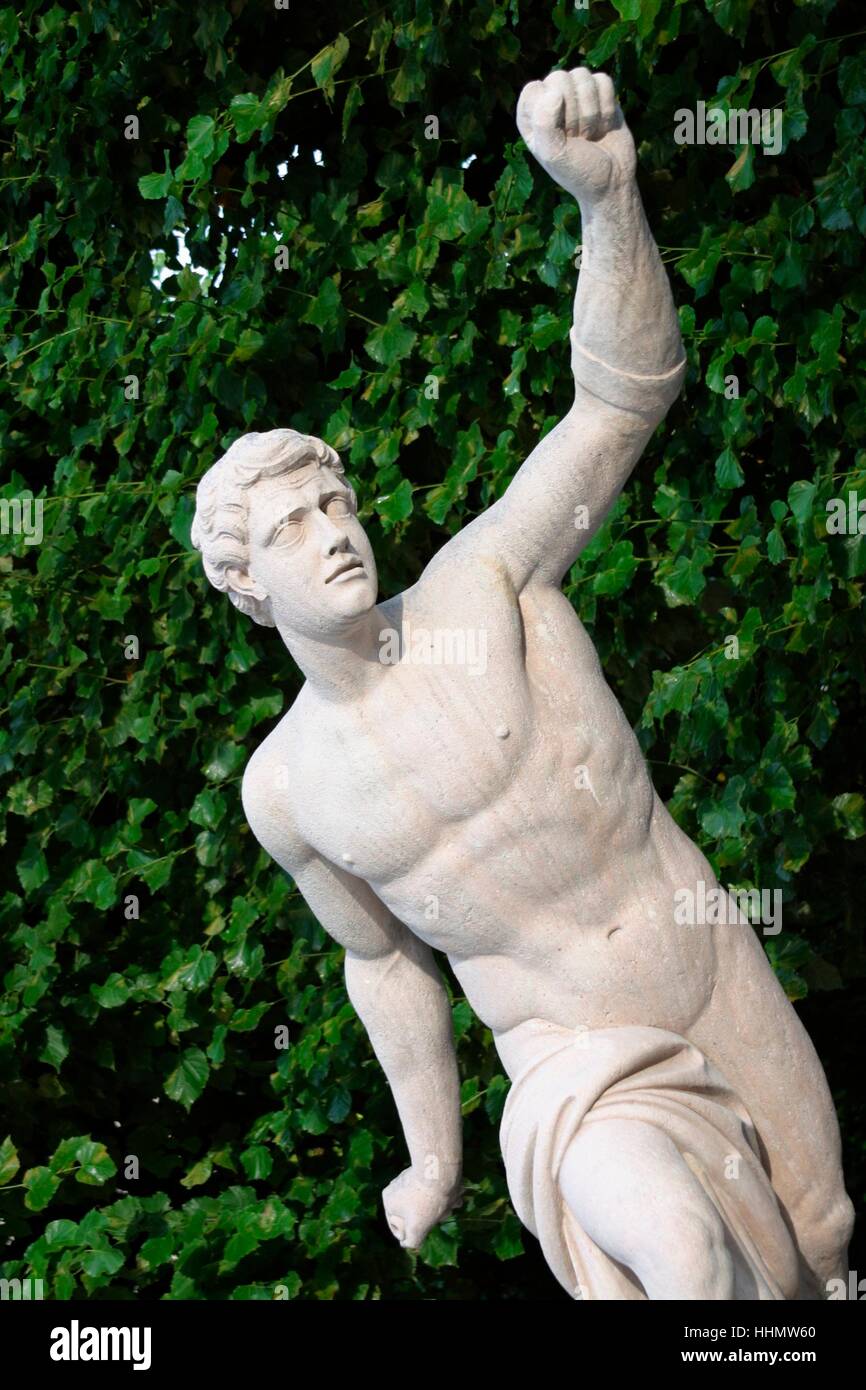 Sculpture, winner pose Stock Photo - Alamy