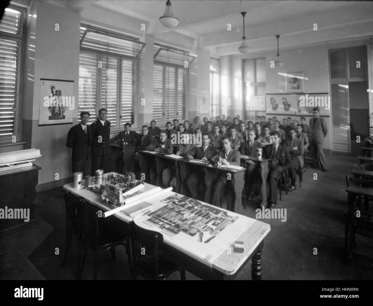 Fiat factory workers turin hi-res stock photography and images - Alamy
