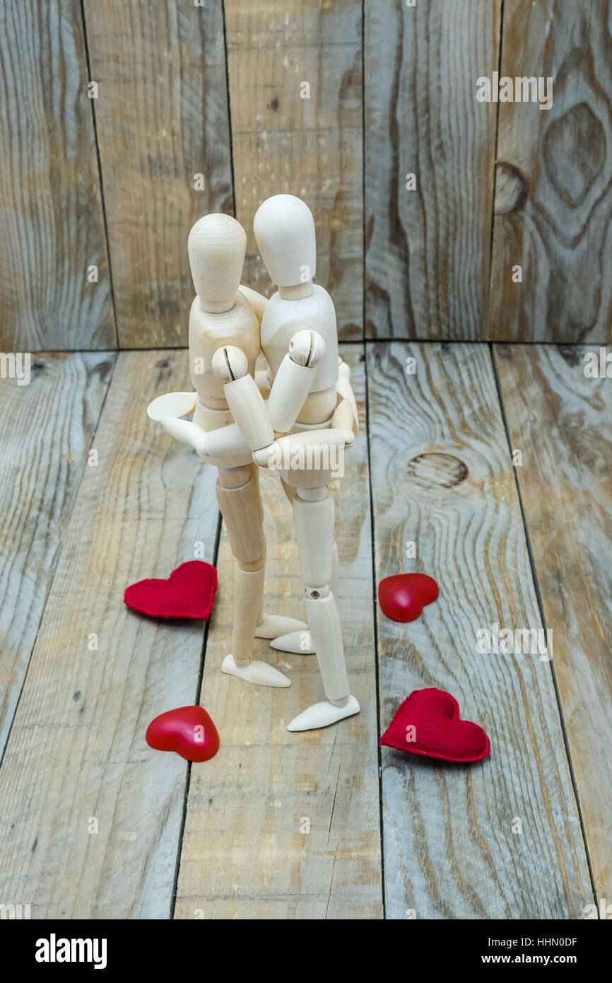 Dummies couple embracing love wood hi-res stock photography and images ...