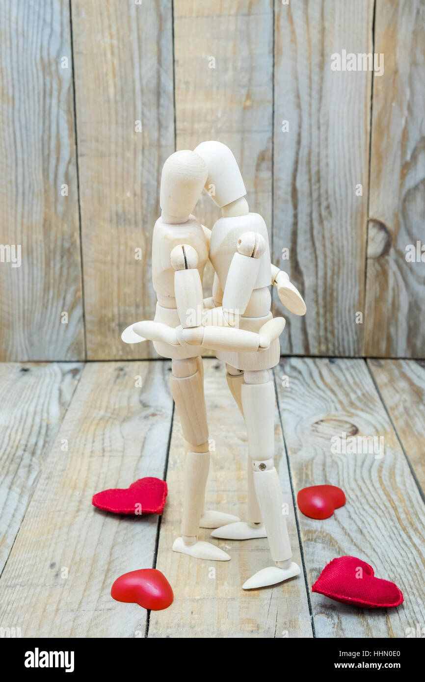 Dummies couple embracing love wood hi-res stock photography and images ...