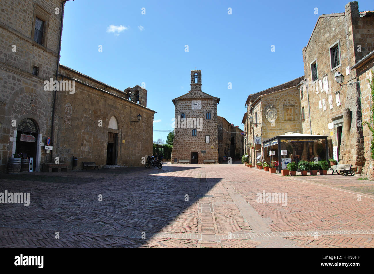tuscany, sienna, italy, agriculture, farming, field, summer, summerly ...