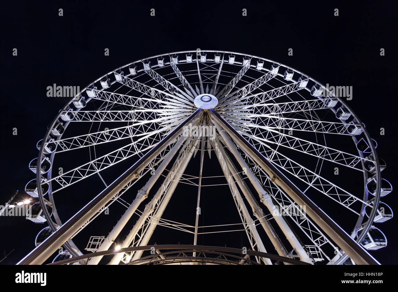 Great wheel lit up hi-res stock photography and images - Alamy