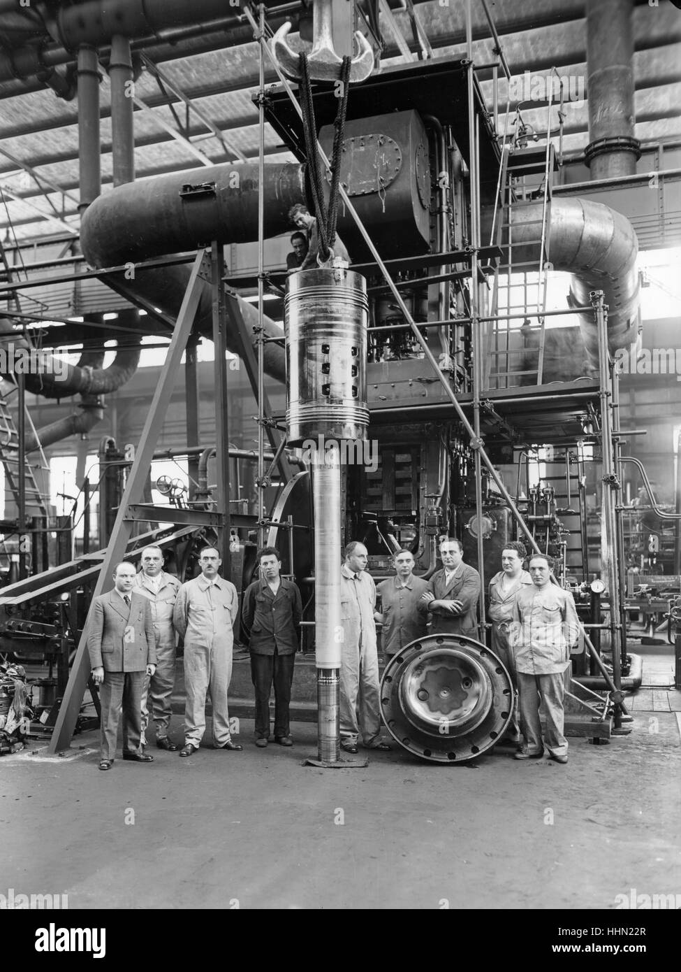 1930-1940. Vintages photos of Fiat Big Motors factory , fabbrica Grandi ...