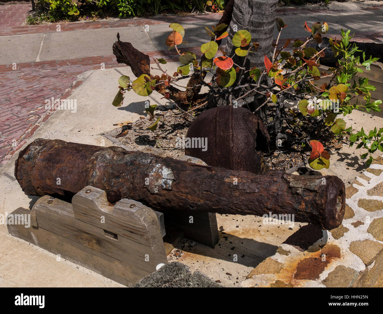 Rusty cannon, Bitter End Yacht Club, Virgin Gorda, British Virgin ...