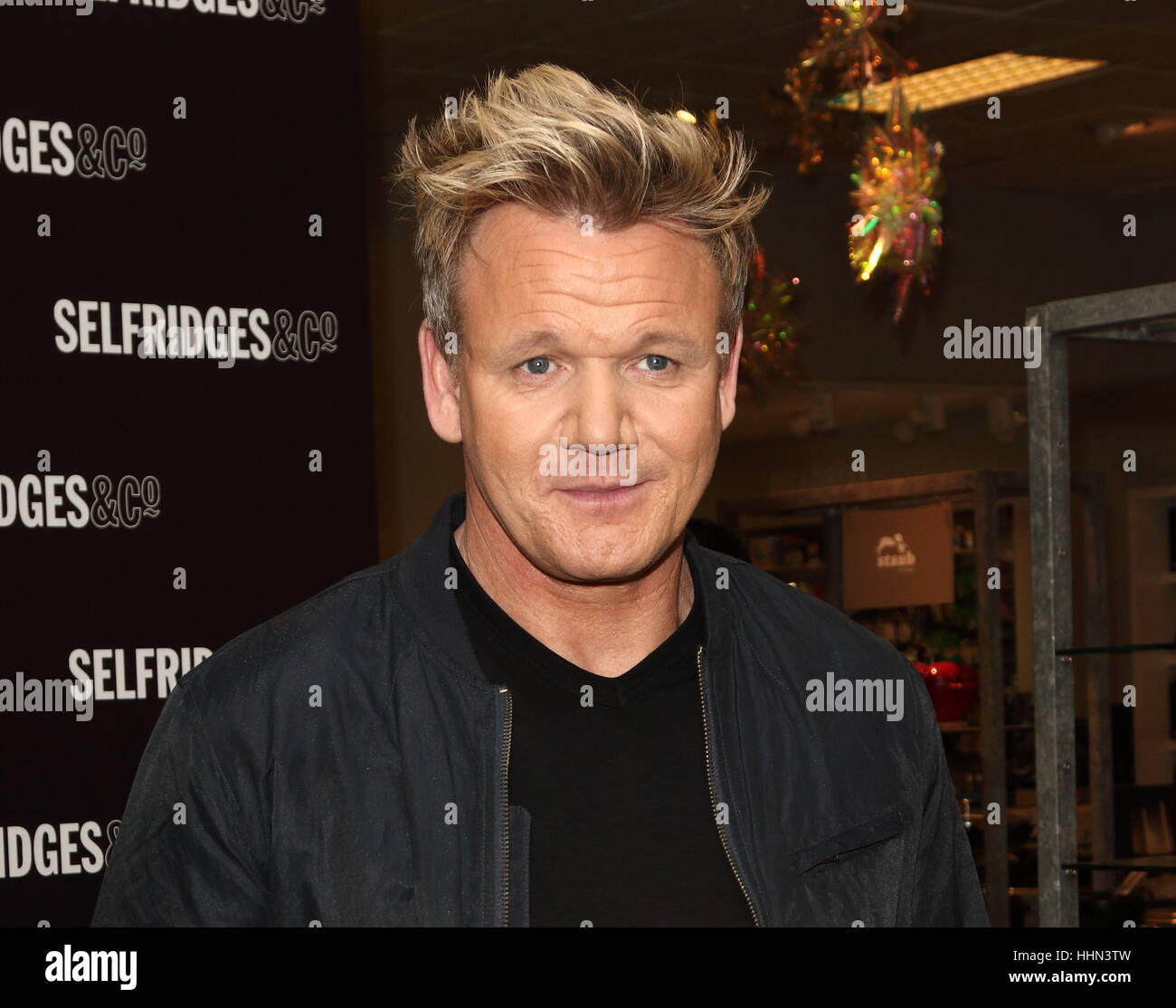 Gordon ramsay chef 2016 hi-res stock photography and images - Alamy