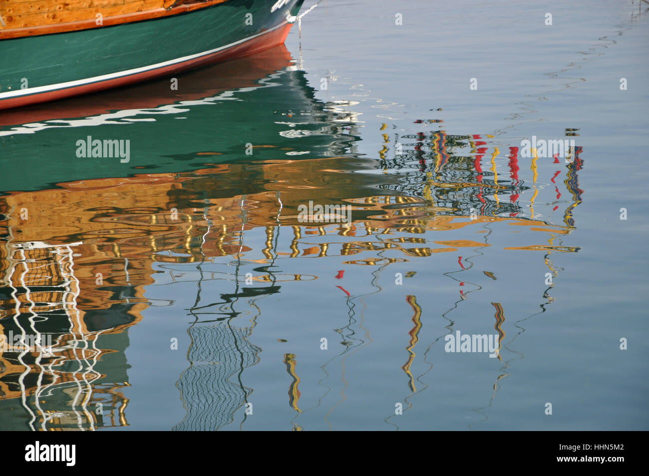 colour, coloured, mirroring, reflections, colors, colours, water ...