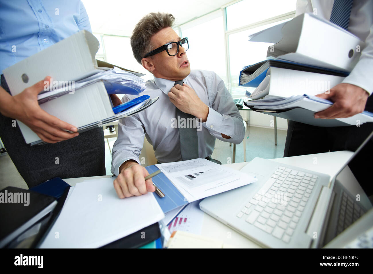 Embarrassed office workers hi-res stock photography and images - Alamy