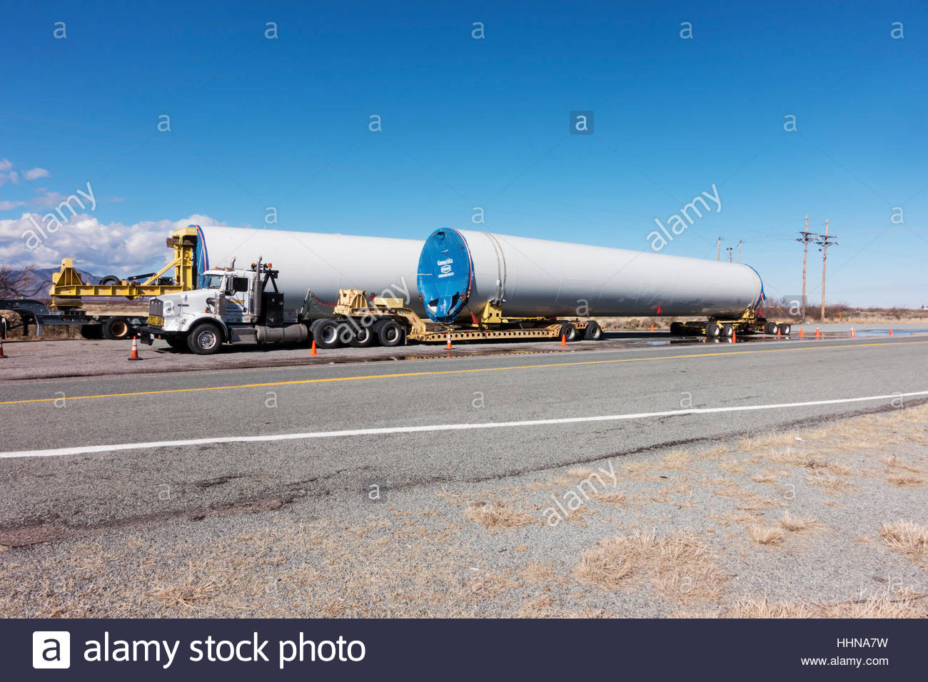 Oversize Wide Loads High Resolution Stock Photography and Images - Alamy