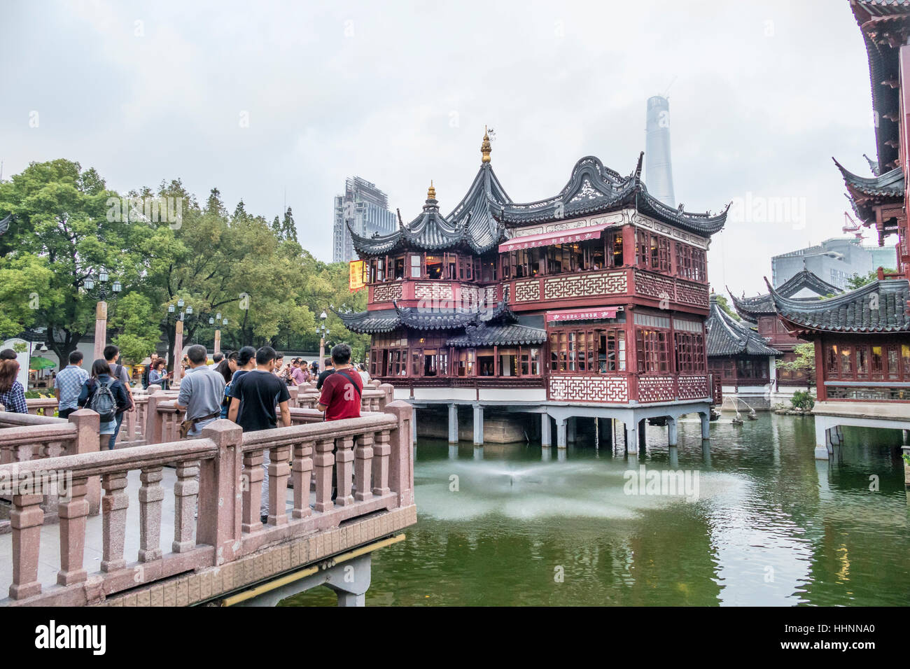 Yu Yuan Gardens, Shanghai, China Stock Photo - Alamy