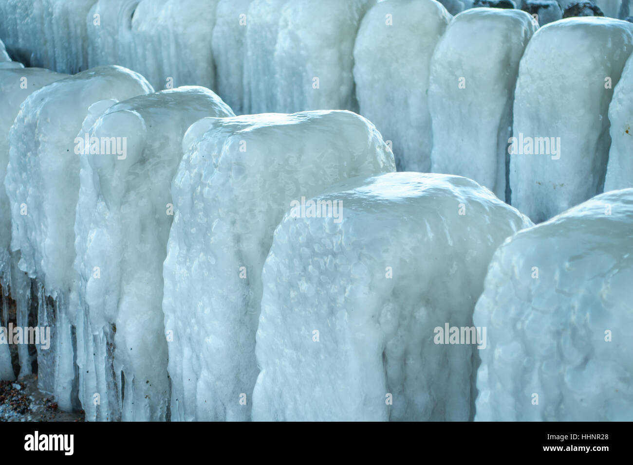 Frozen blocks of ice on the beach Stock Photo - Alamy