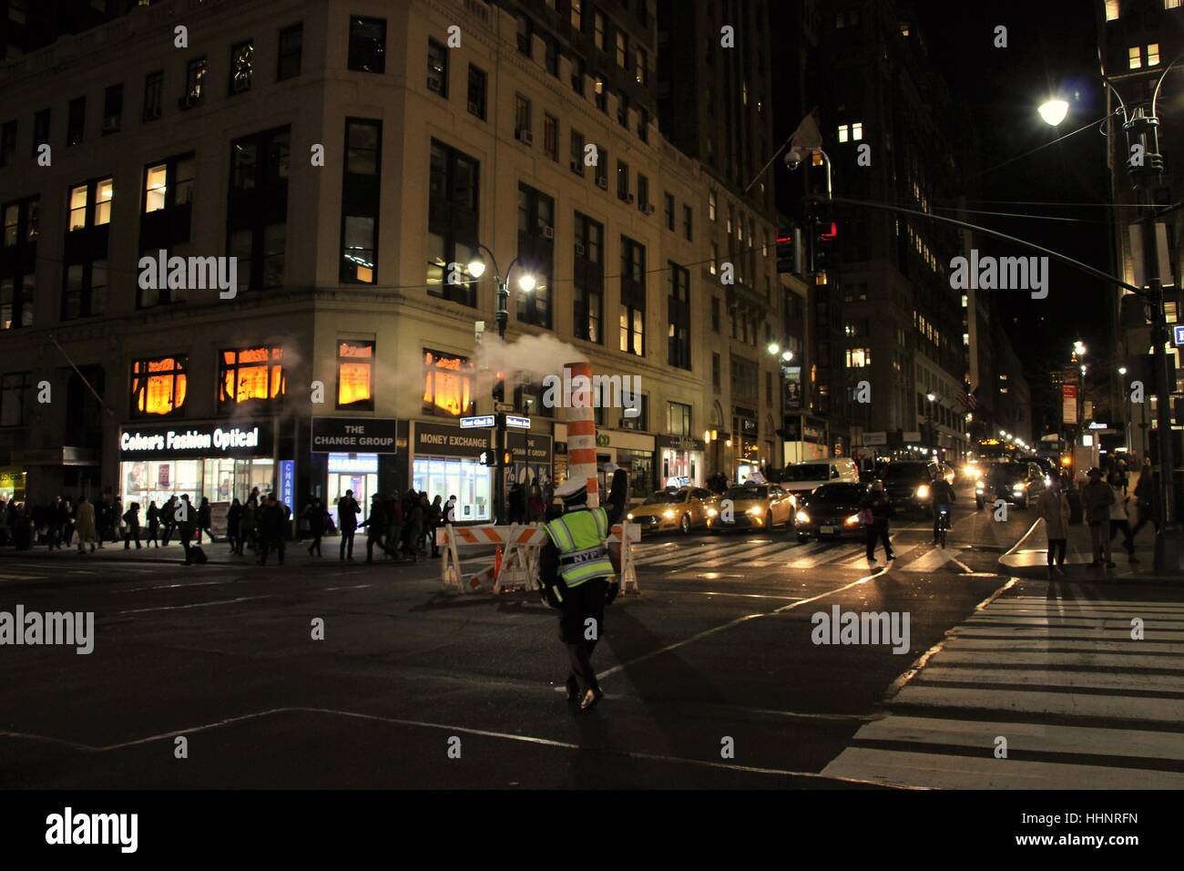New york steam system hi-res stock photography and images - Alamy