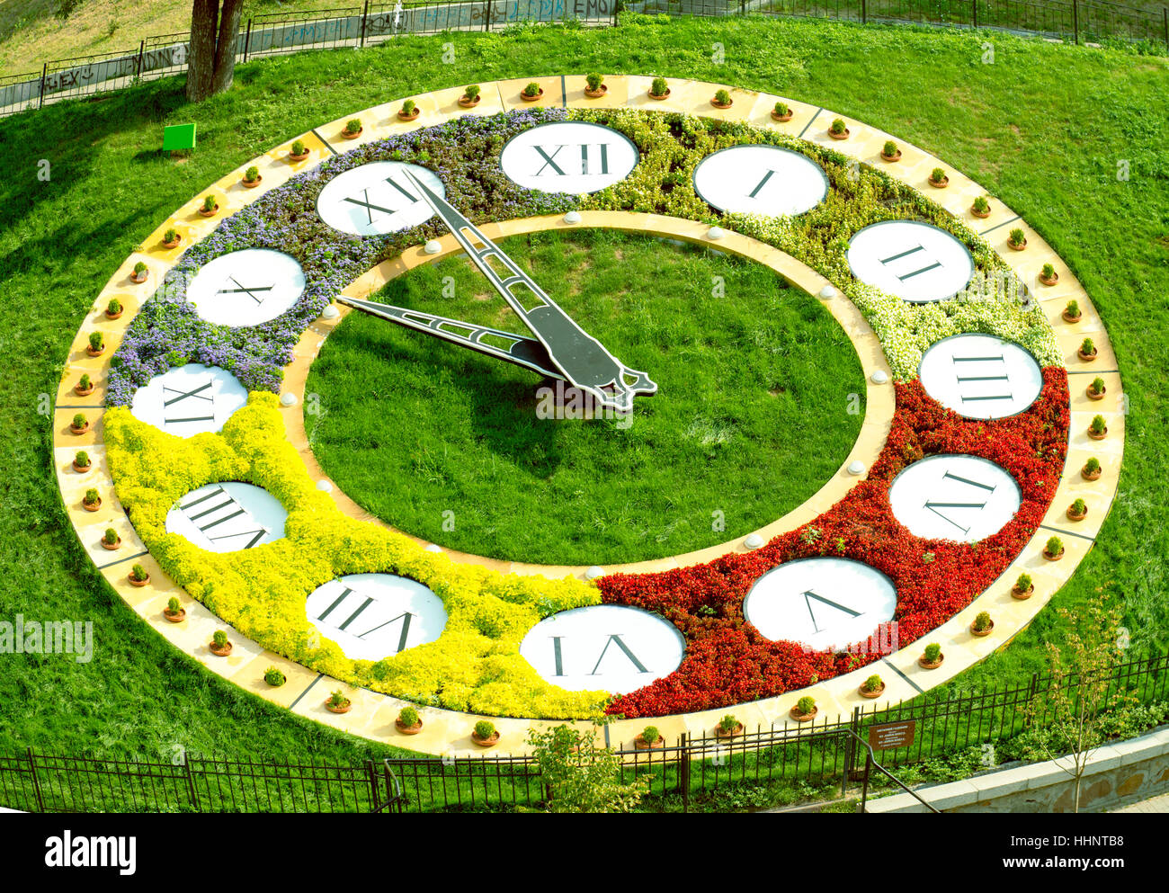 Floral clock europe hi-res stock photography and images - Alamy