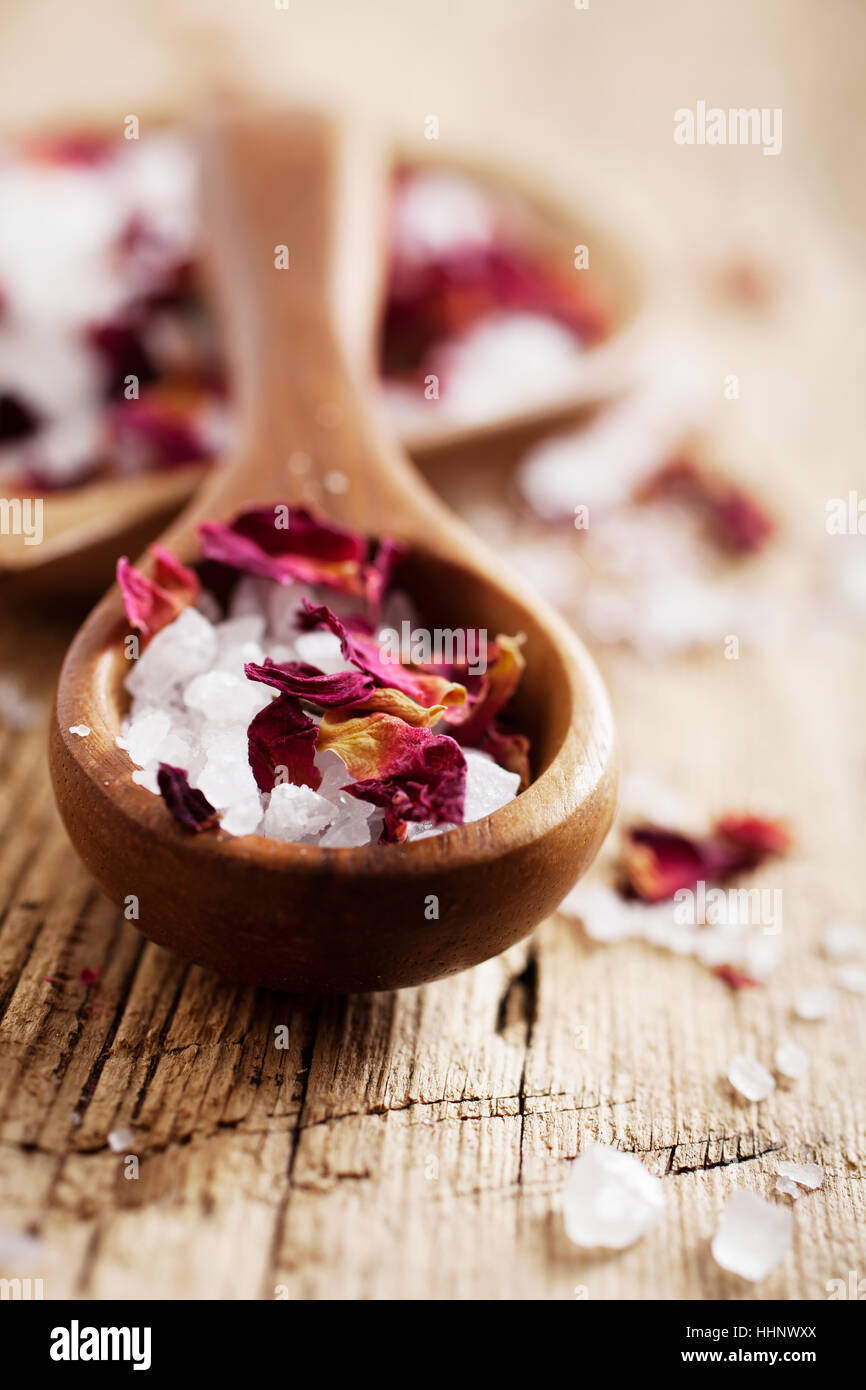 Homemade bath salt with pink roses Stock Photo - Alamy