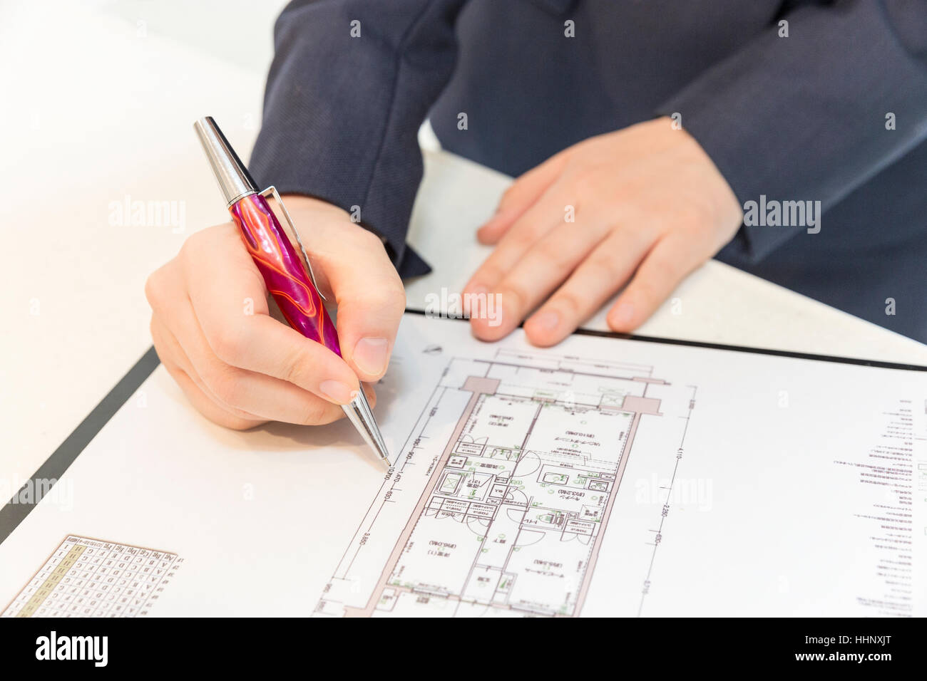 Floor plan paper hi-res stock photography and images - Alamy
