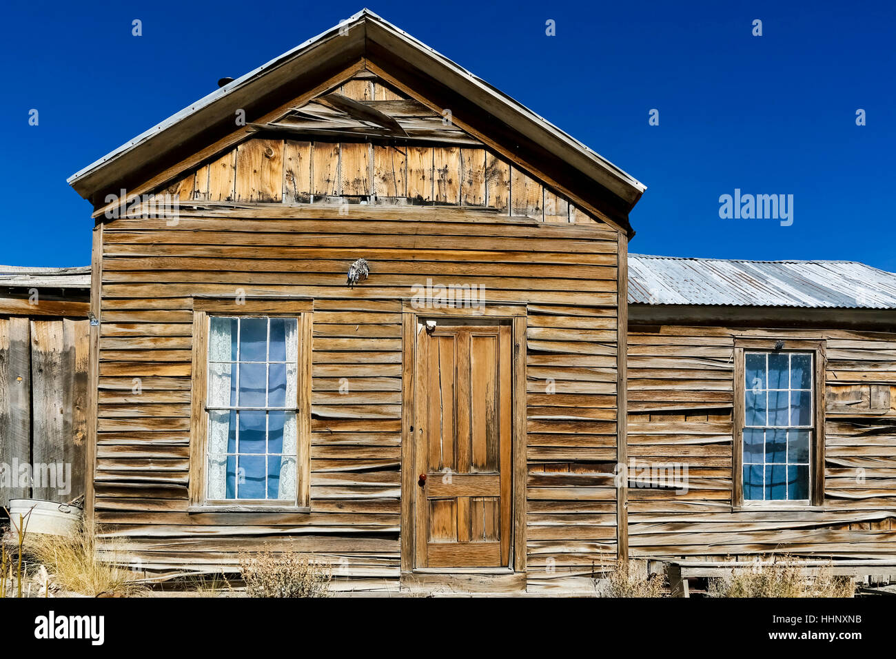 Decrepit rustic wooden building Stock Photo - Alamy