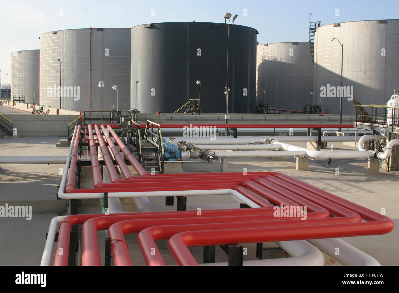 Red pipes storage tanks hi-res stock photography and images - Alamy