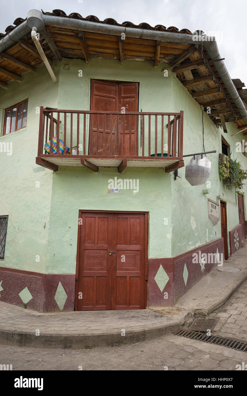 colonial corner house in Sigsig Ecuador Stock Photo - Alamy