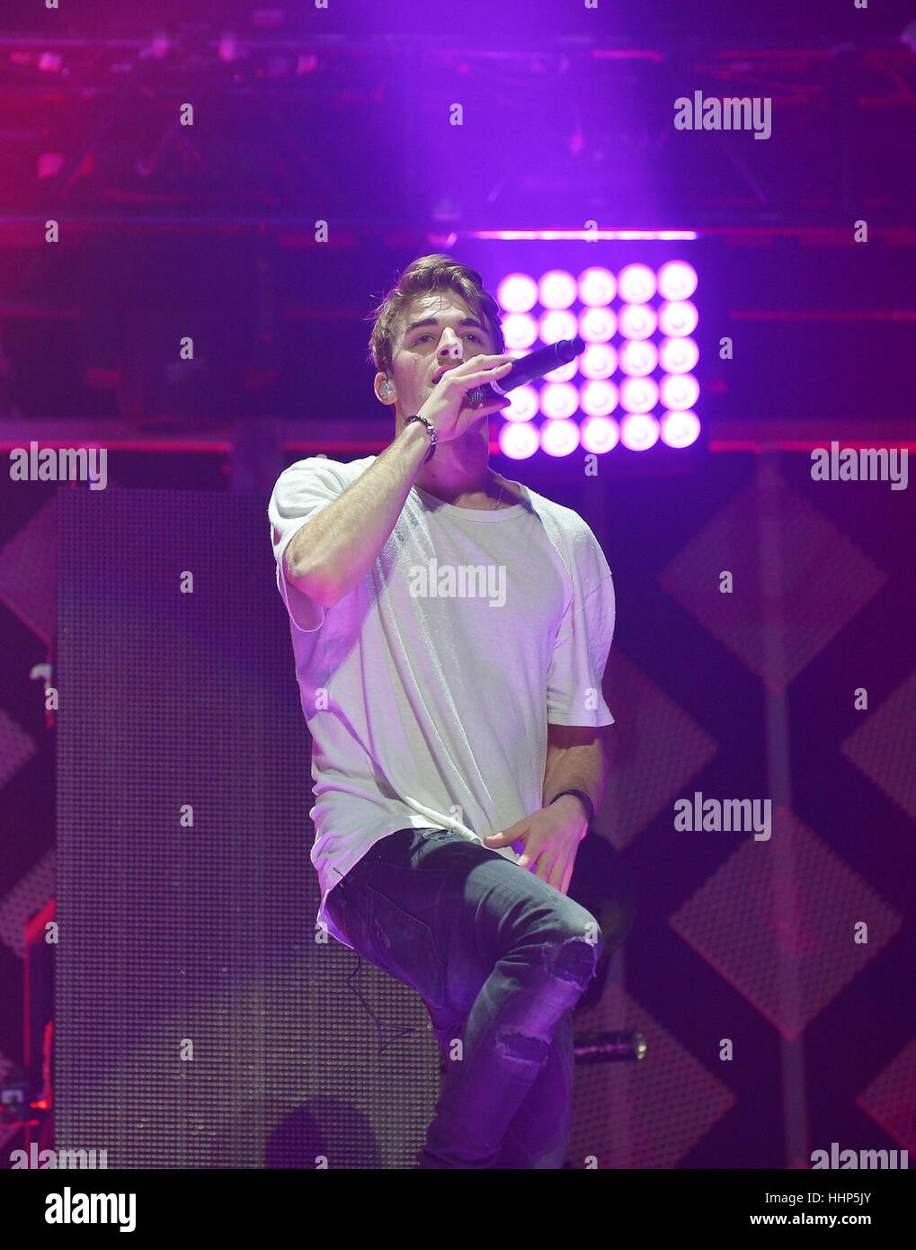 Y100's Jingle Ball 2016 at BB&T Center in Sunrise, Florida Featuring ...