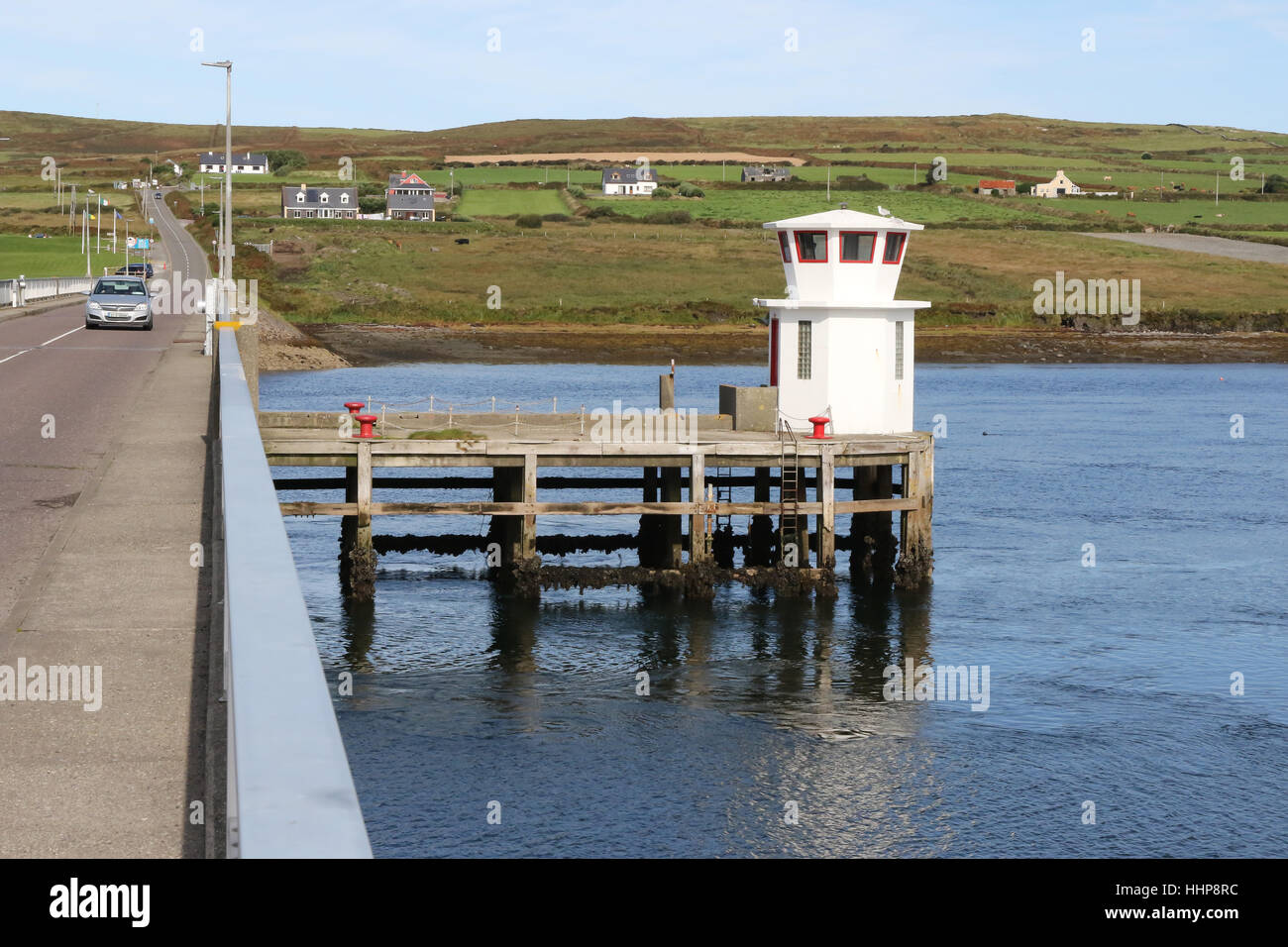 The road bridge between Valentia Island and Portmagee, County Kerry ...