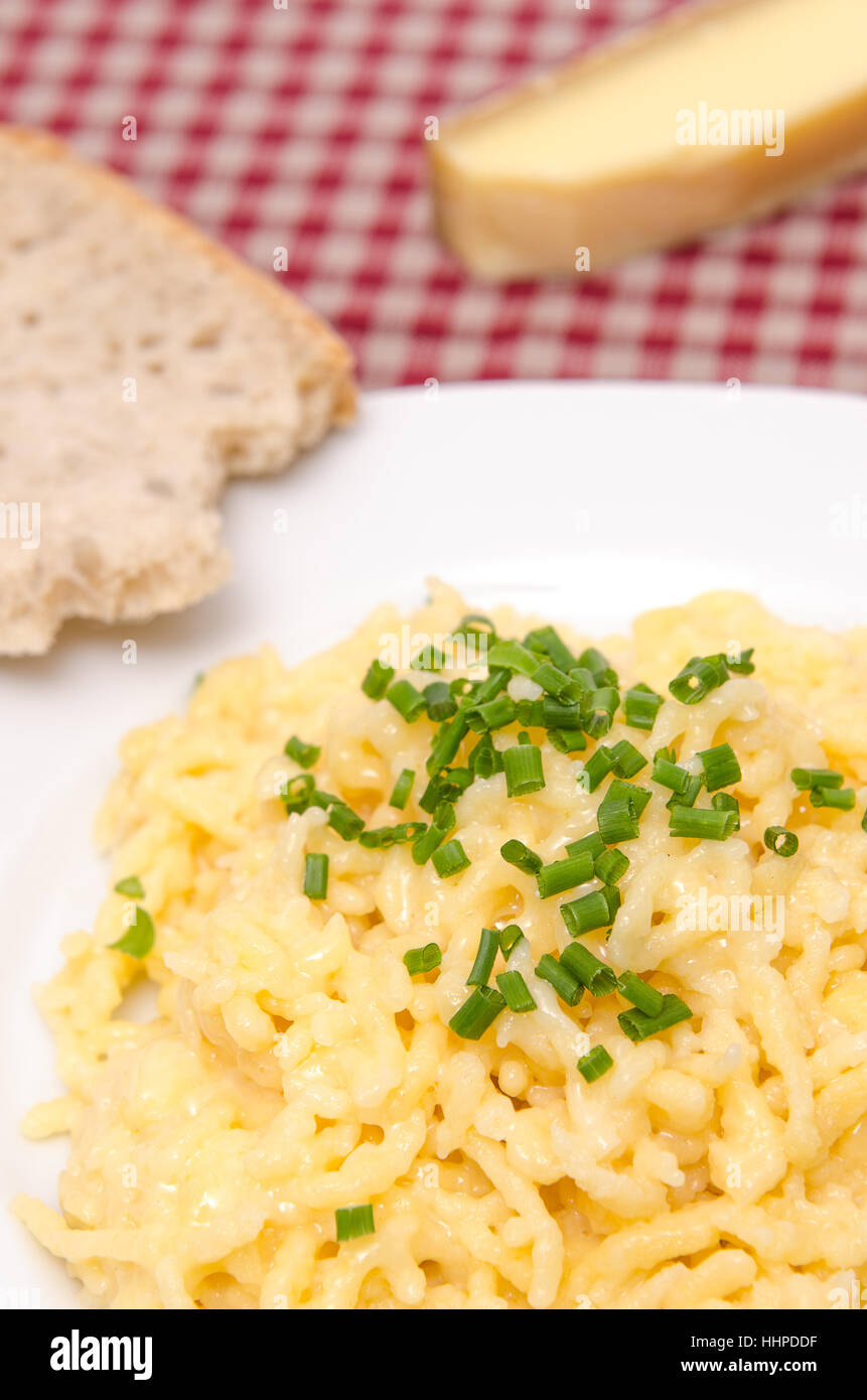 noodles, cheese, noodle, chives, chive, bread, plate, food, dish, meal ...