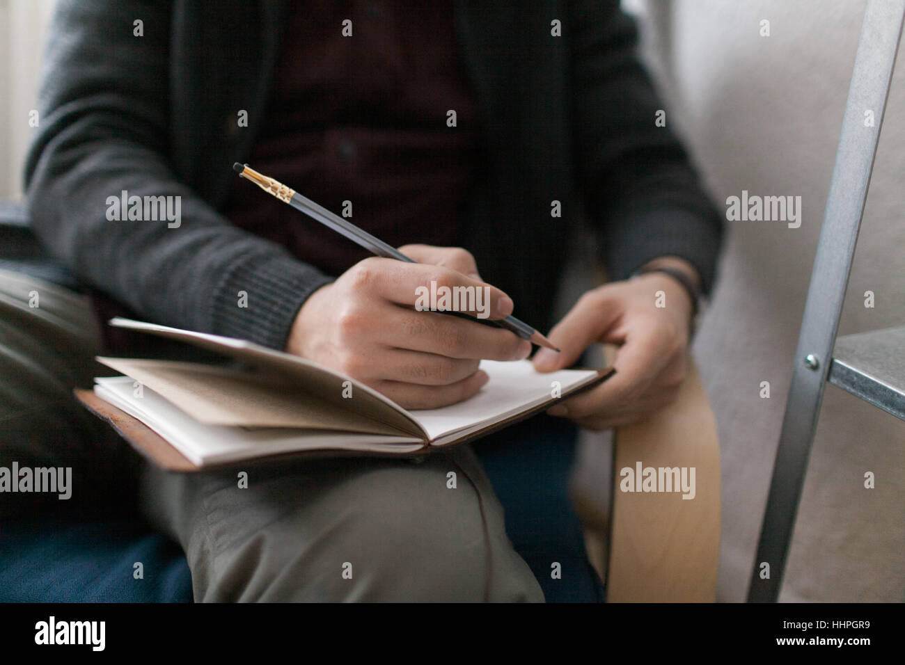 Young man drawing hi-res stock photography and images - Alamy