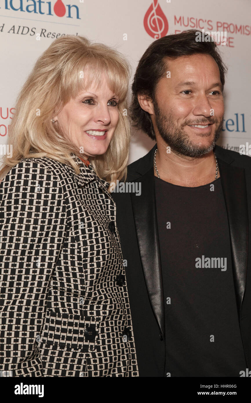 Miami, USA. 19th January, 2017. Diego Torres and Laura Heatherly (CEO ...