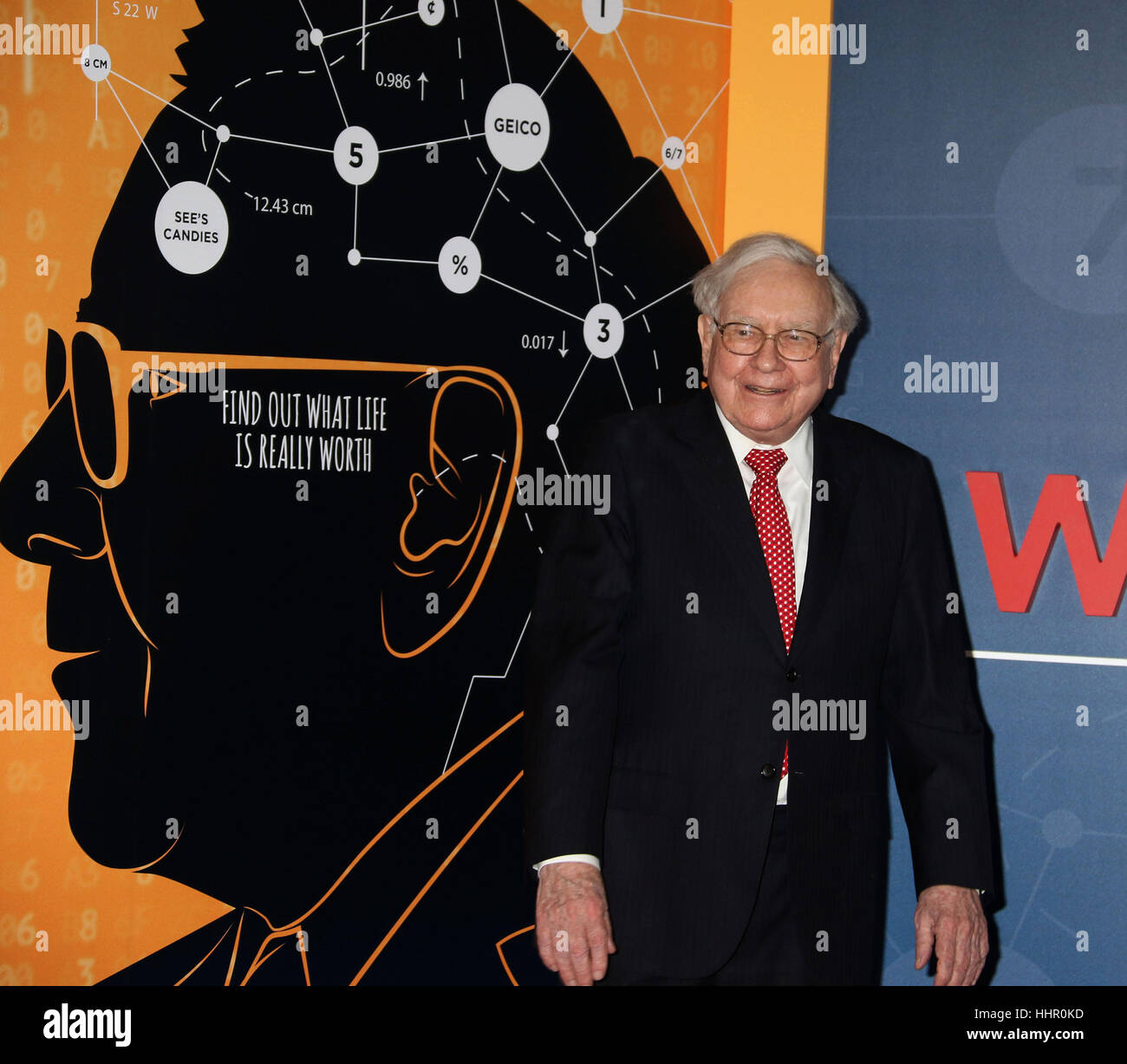 New York, USA. 19th Jan, 2017. Businessman Warren Buffett attends the ...