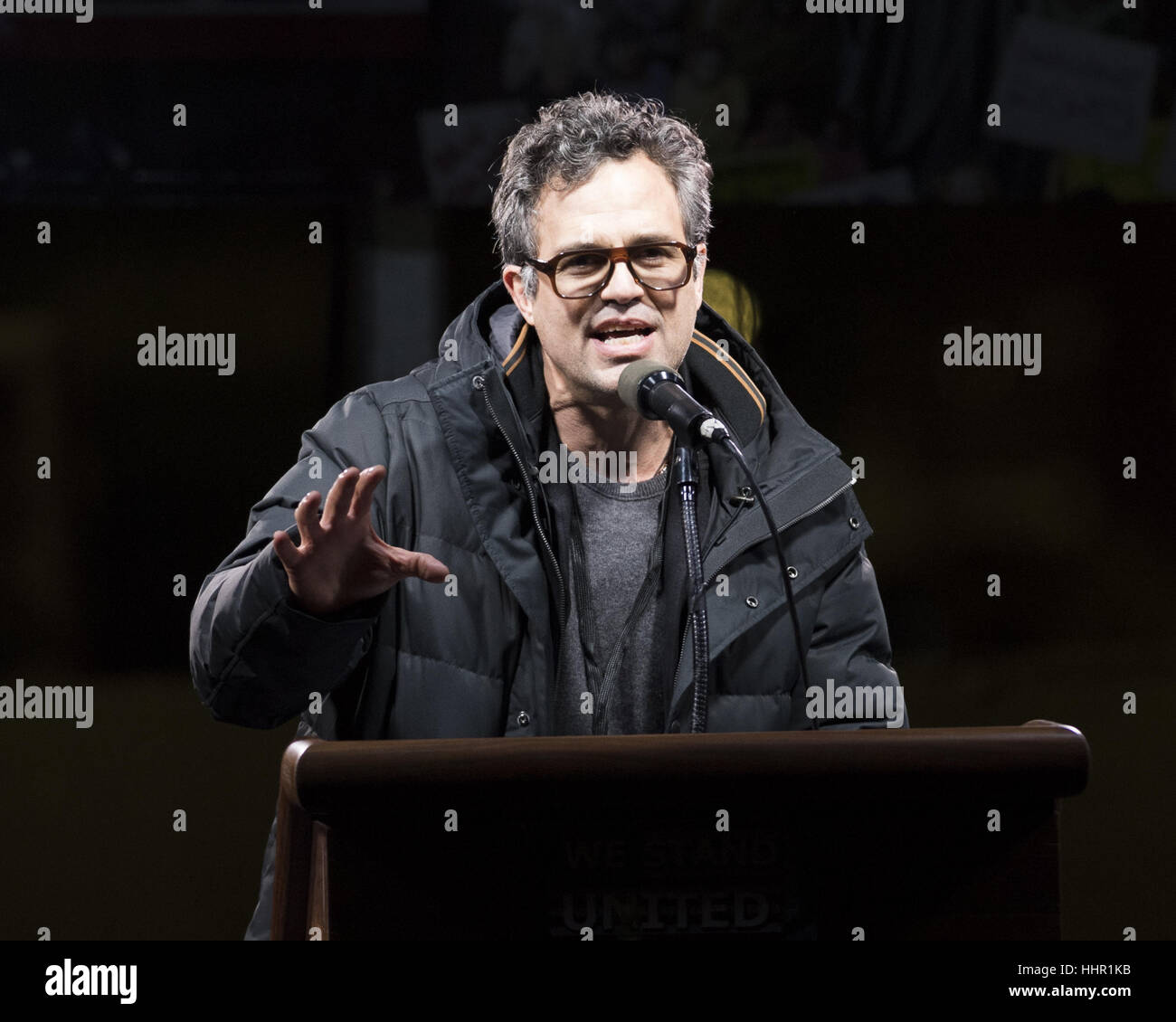 New York City, New York, USA. 19th Jan, 2017. MARK RUFFALO speaking at ...