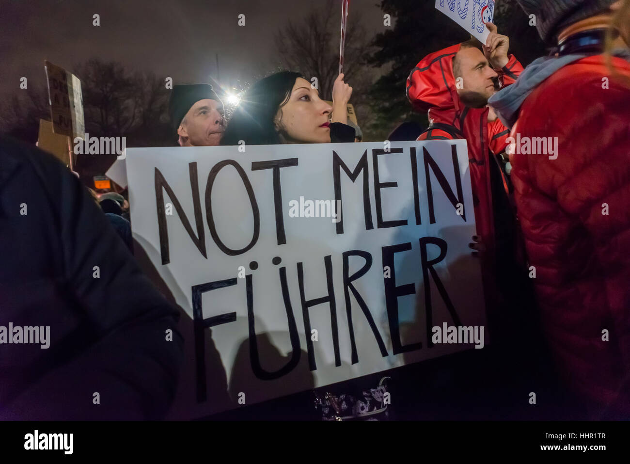 Donald trump angry hi-res stock photography and images - Alamy