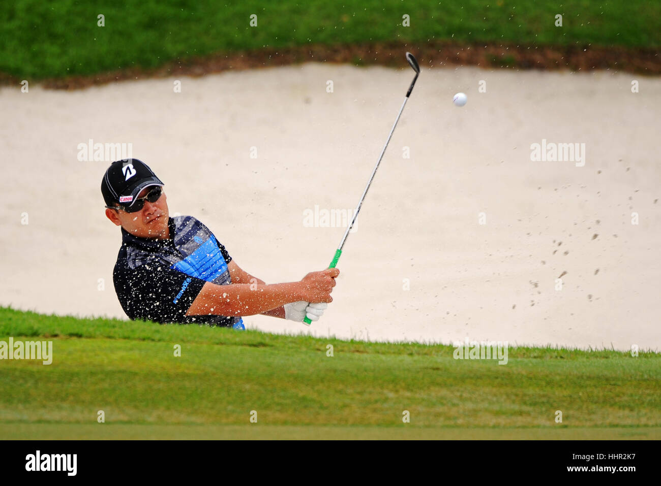 Singapore. 20th Jan, 2017. Angelo Que of the Philippines hits from the ...