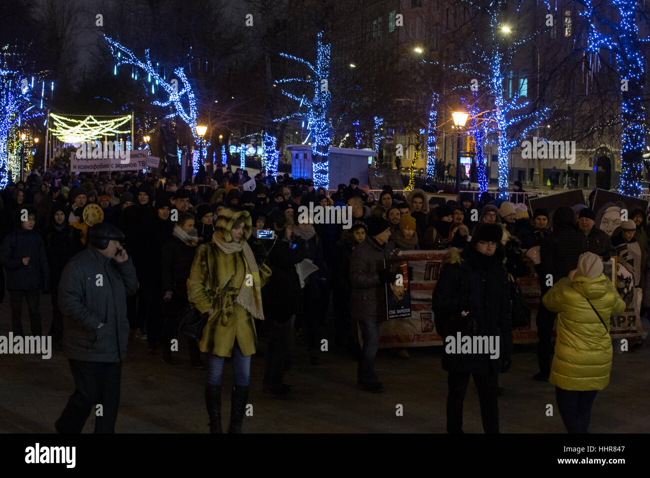 Moscow, Russia. 19th Jan, 2017. People take part in a march in memory ...