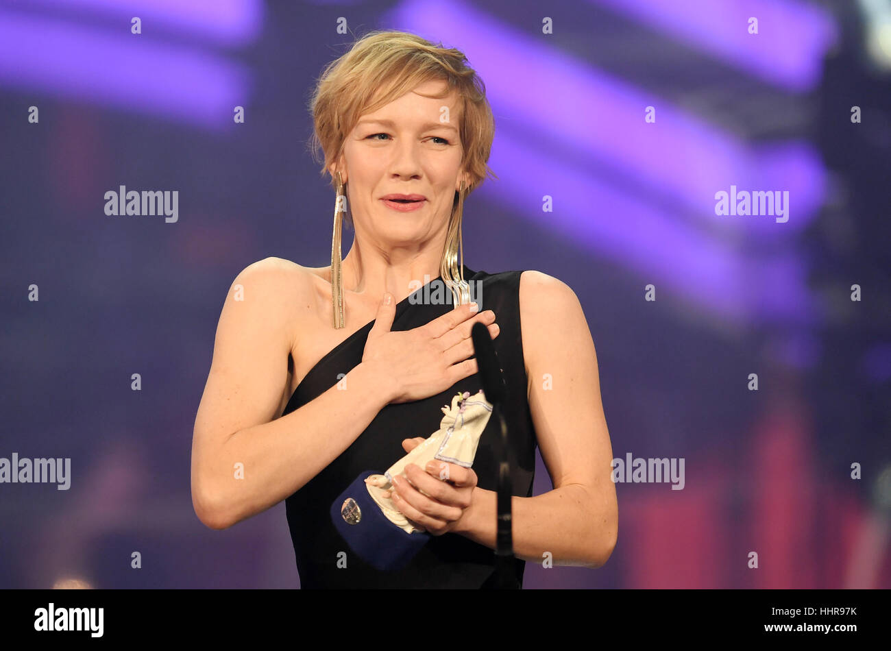 Munich, Germany. 20th Jan, 2017. Actress Sandra Hueller receiving her ...