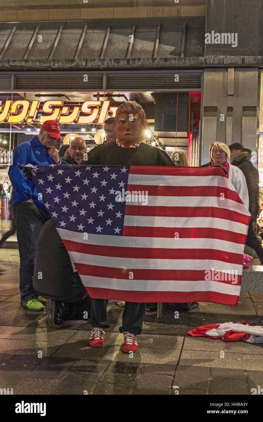 Newcastle upon Tyne, UK, 20th January 2017. Pro Trump supporters make ...