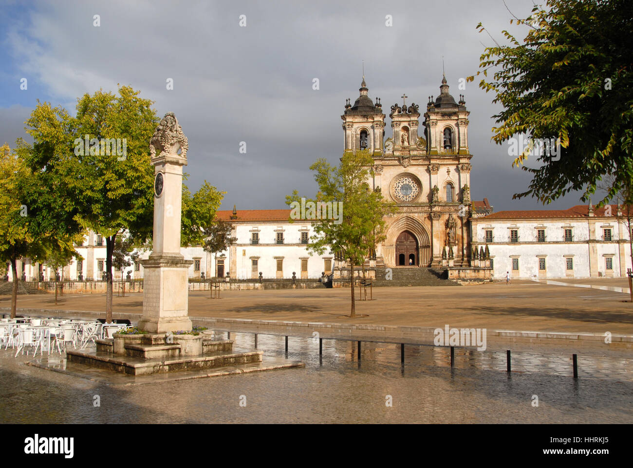 Alcobaca town square hi-res stock photography and images - Alamy