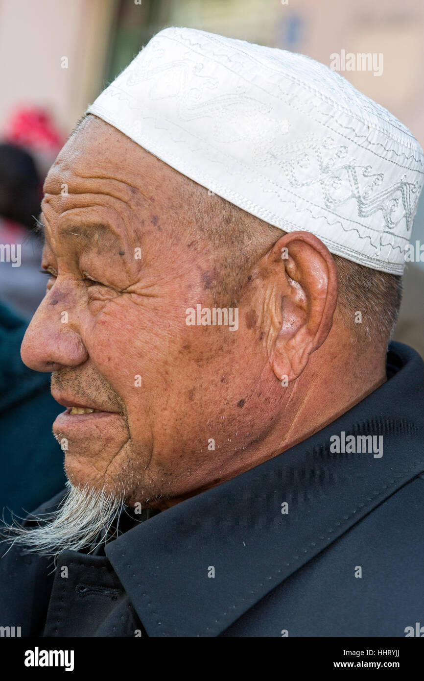 Ethnic features hi-res stock photography and images - Alamy