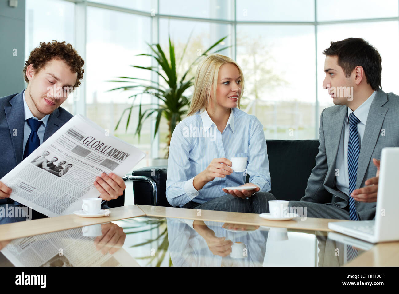woman, conversation, newspaper, journal, humans, human beings, people ...
