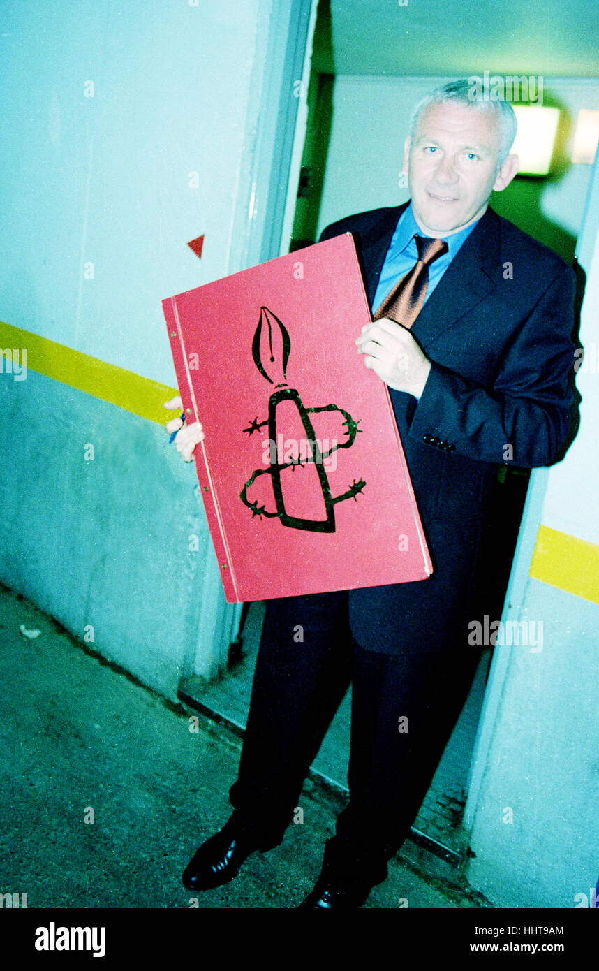 Football manager peter reid hi-res stock photography and images - Alamy