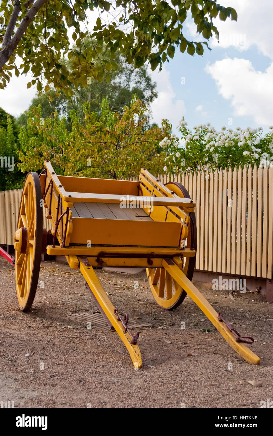 Yellow cart in Echuca historic port, Australia Stock Photo - Alamy