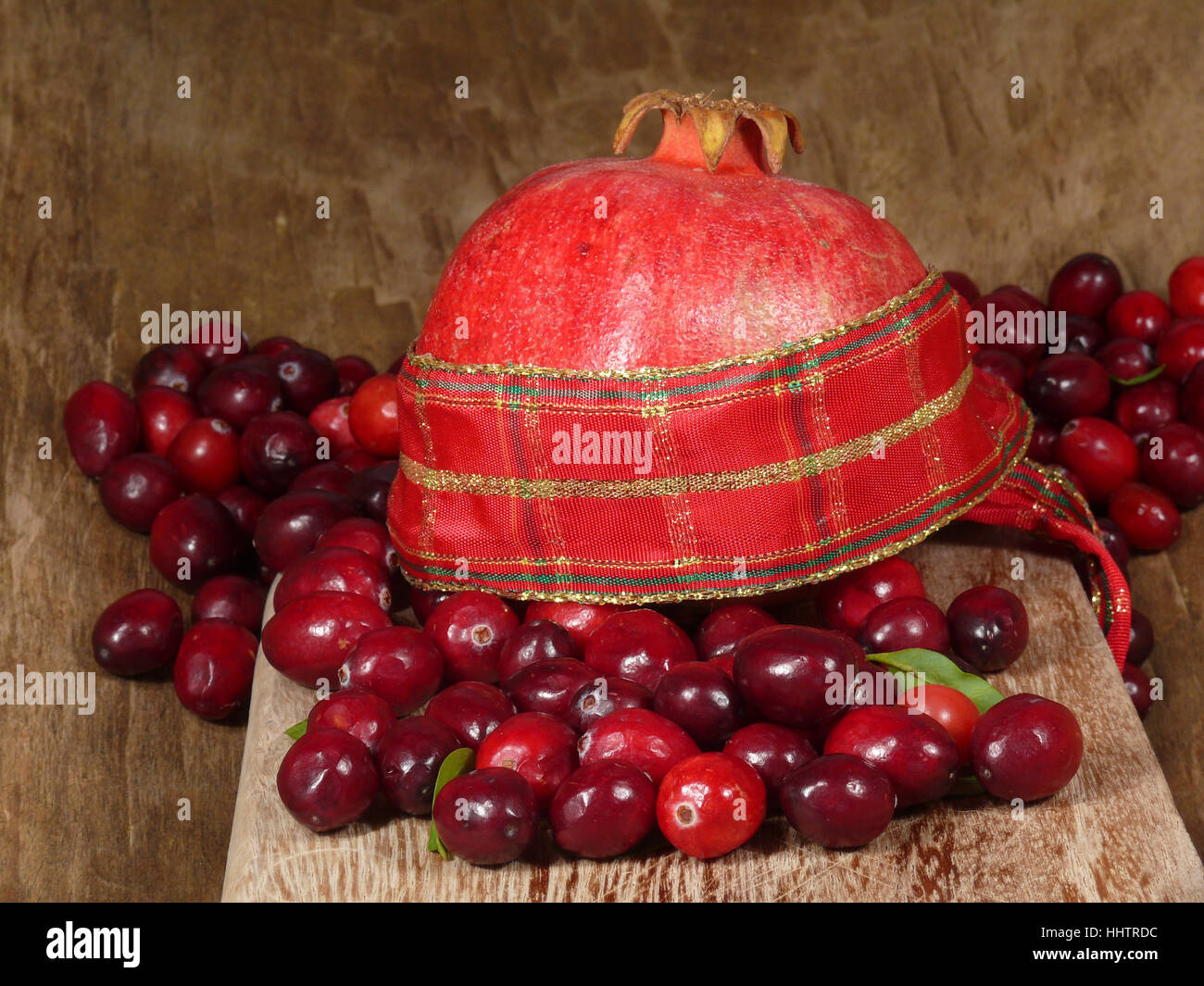 fruit, berries, pomegranate, tropics, progenies, fruits, fruit, berries ...
