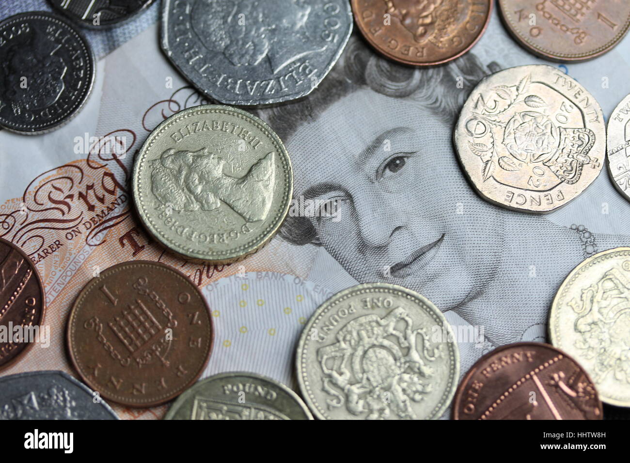 Pound coins border hi-res stock photography and images - Alamy
