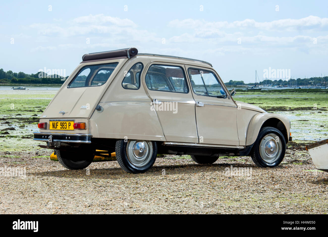 Citroen dyane hi-res stock photography and images - Alamy