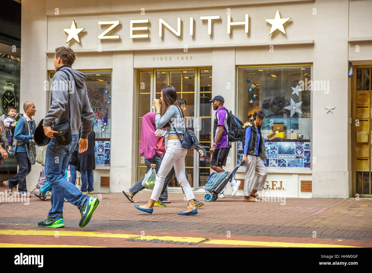 Times square luxury mall hi-res stock photography and images - Alamy