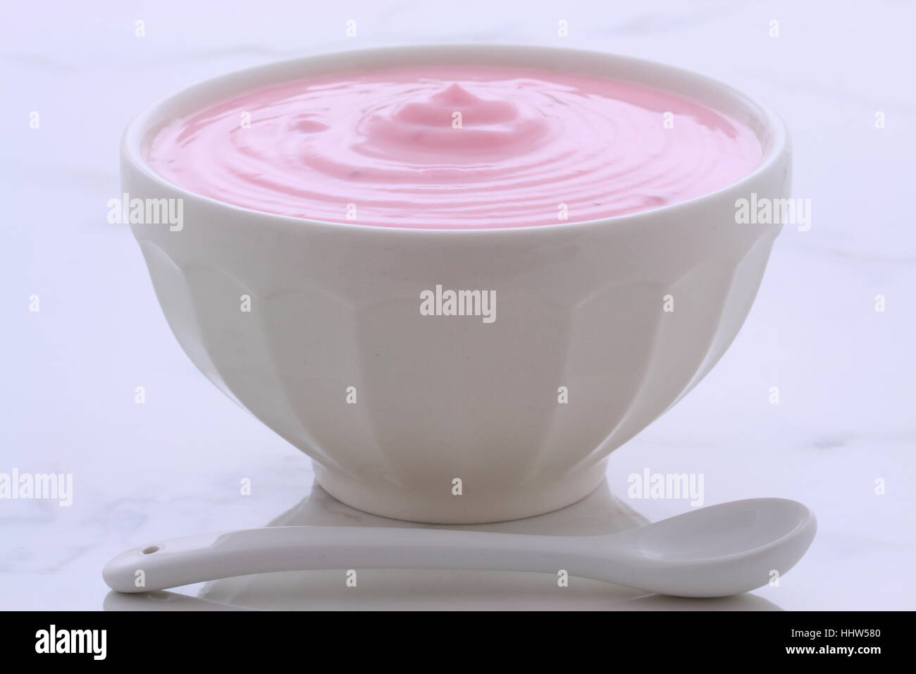 Delicious slow churned Greek strawberry yogurt, with lots of fruit and ...