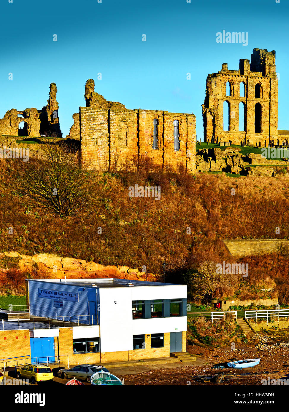 Tynemouth Sailing Club beneath the Priory Stock Photo - Alamy