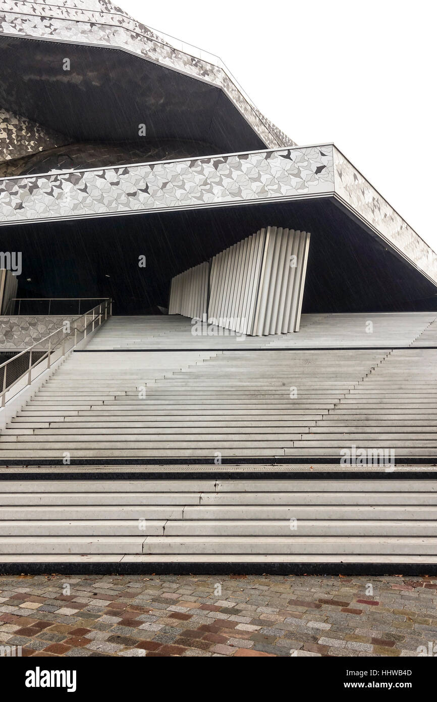 The Paris Philharmonic designed by Jean Nouvel, Parc de la Villette ...